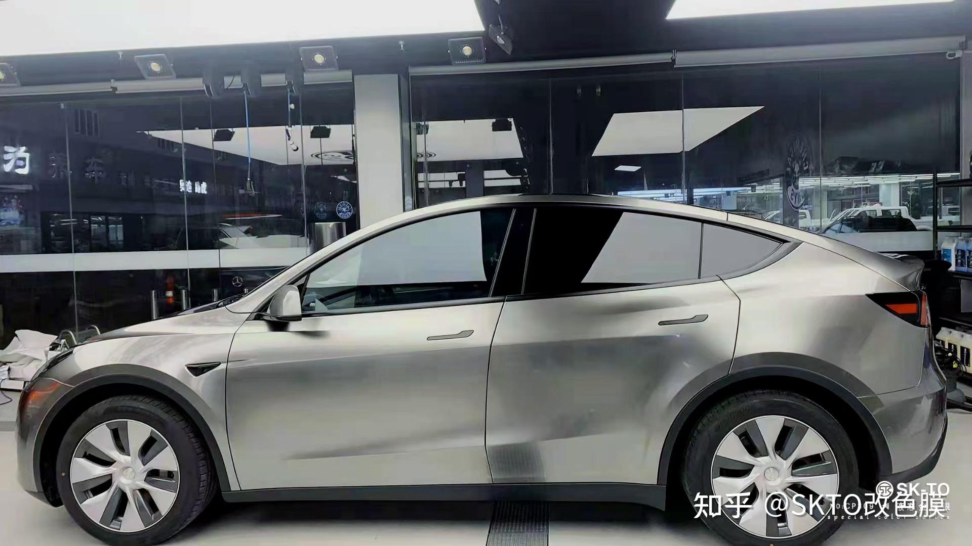 超亮金属的金属质感，SKTO-特斯拉model Y 液态金属银改色膜 - 知乎