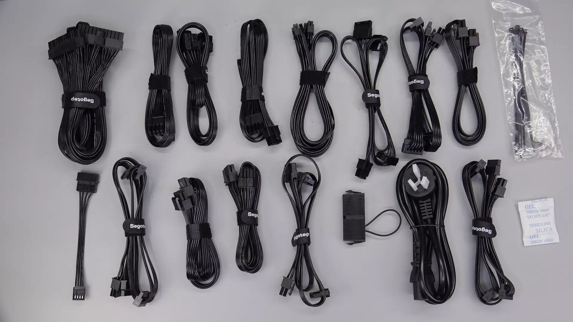 拆解报告：Segotep鑫谷1250W昆仑KL-1250G ATX3.0金牌全模电源SG-1350G - 知乎