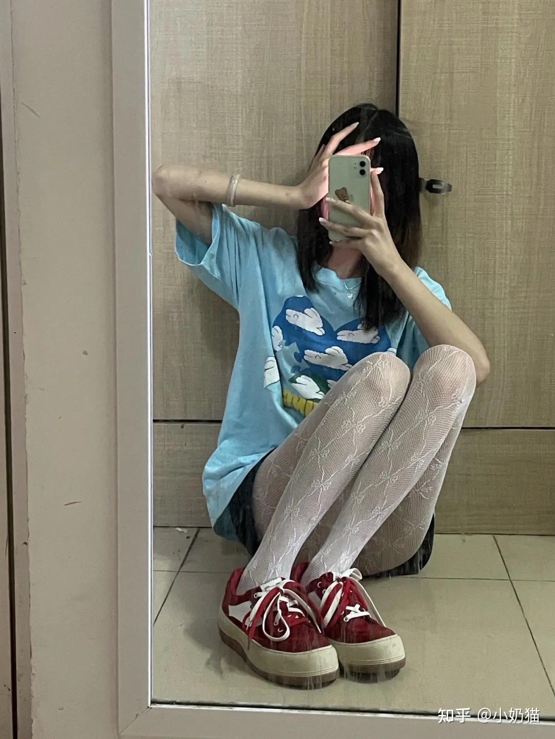 黑丝渔网袜 现在白丝来啦yyds - 知乎