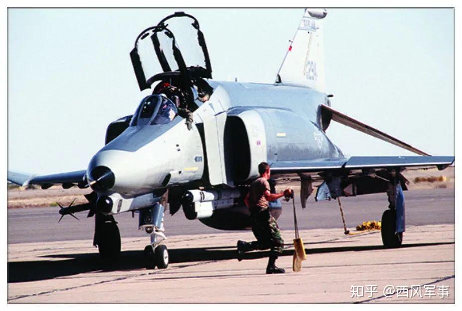 改变历史的10大顶级战机——04.F-4战斗机 - 知乎