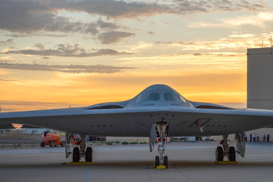 新型 B-21首飞展现12个特点 - 知乎