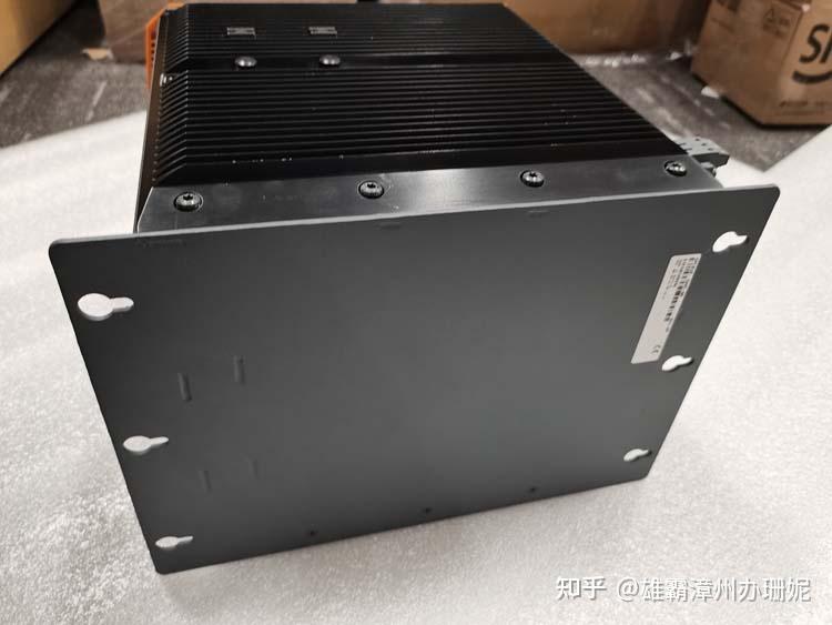 B&R 5PC810. SX05-00 APC810系统单元 驱动单元 驱动模块【雄霸珊妮】 - 知乎