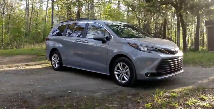 2022toyota sienna：林地家庭混合动力mpv - 知乎