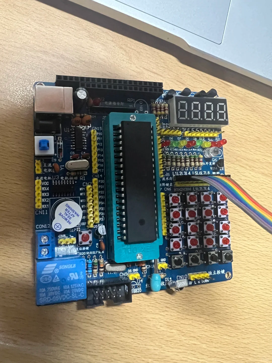 Arduino、51单片机、stm32、树莓派有什么区别？初学者必看指南 - 知乎