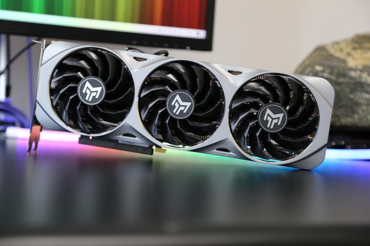 4000左右价格终于可以入手了：影驰 RTX 3070金属大师OC FG显卡开箱 - 知乎
