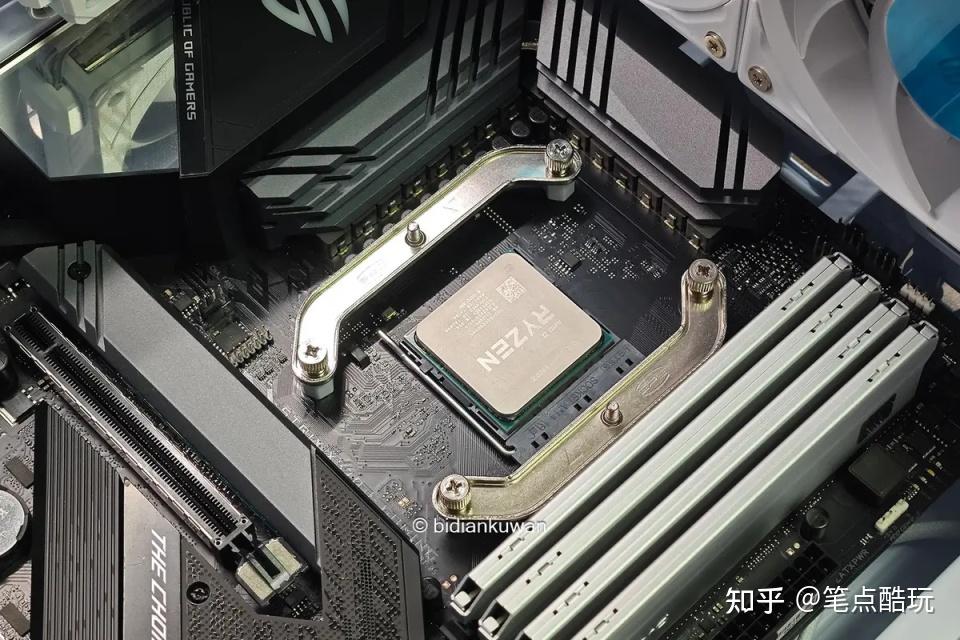 AMD没有intel好压？升级超频三北境GT360，带屏水冷+强悍散热实测 - 知乎