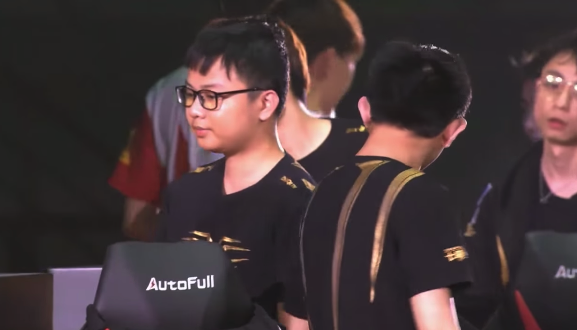 S10世界赛人物志：Sofm，一位来自越南的天才打野选手 - 知乎