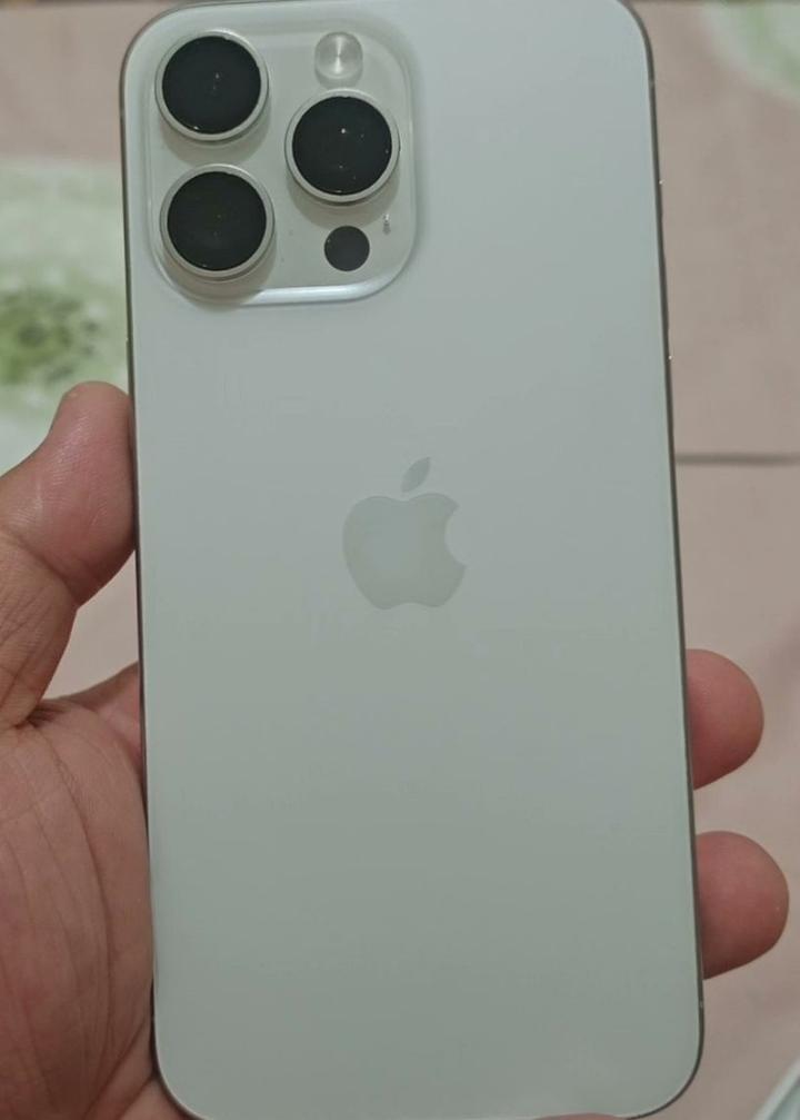 iPhone16都快来了，iPhone15Pro Max却卖的热火朝天！ - 知乎