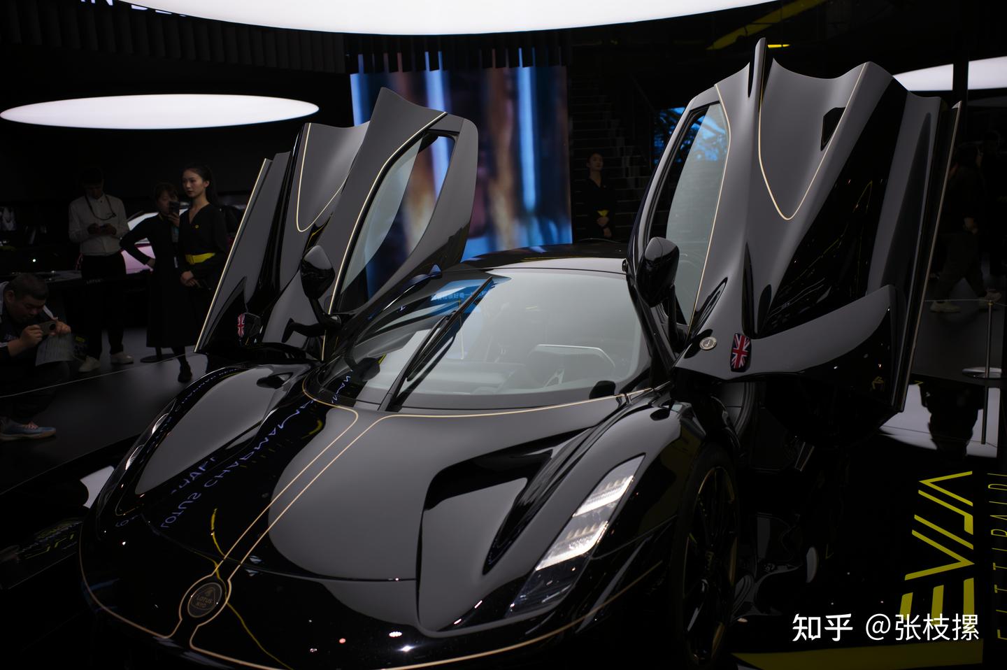 徕卡M11 vs M11-P 对比评测 - 知乎