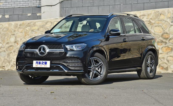 进口豪华七座SUV巅峰对决 奔驰GLE对比奥迪Q7谁更棒？ - 知乎