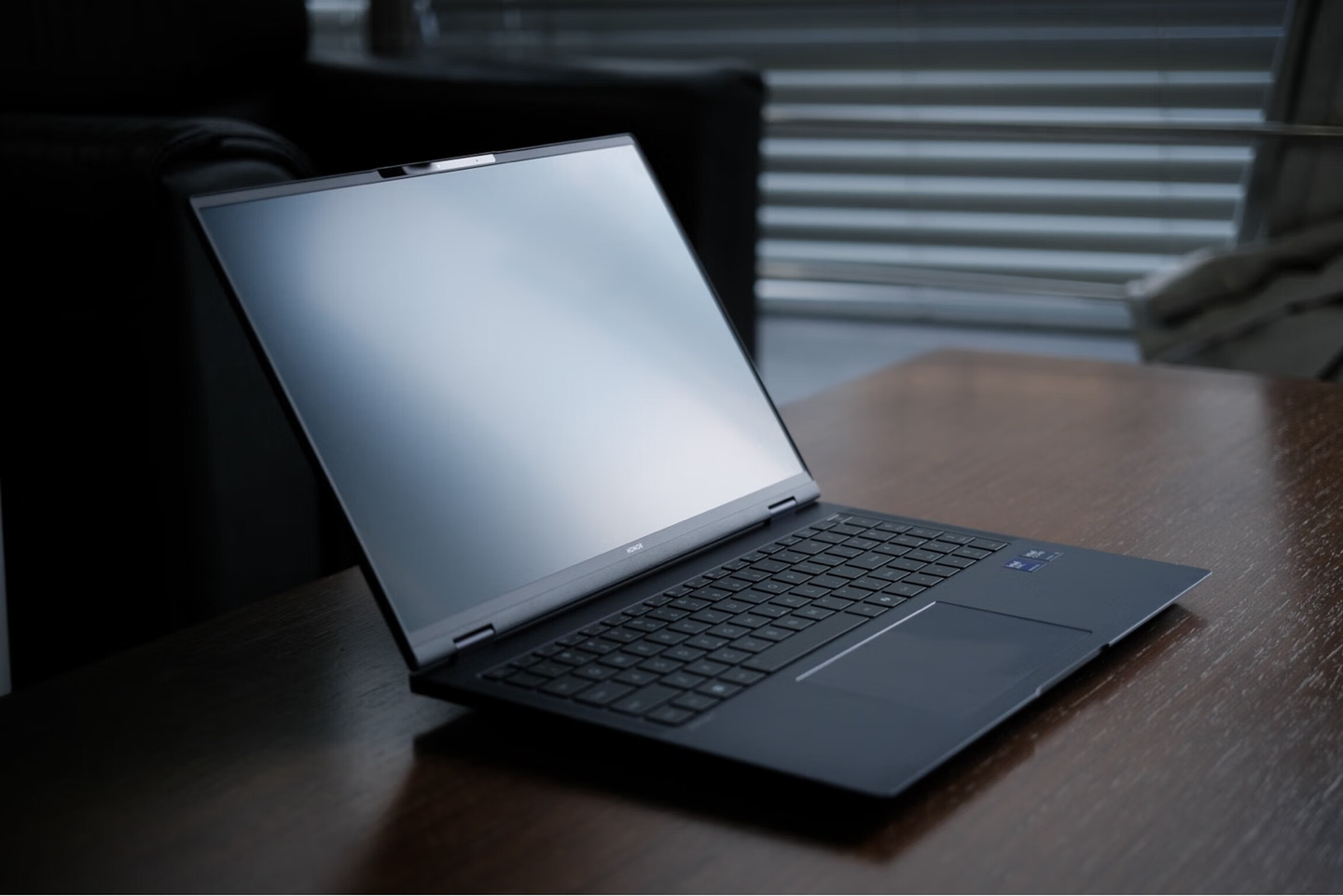 荣耀MagicBook Pro16 2025 Hunter适合办公还是游戏？ - 知乎