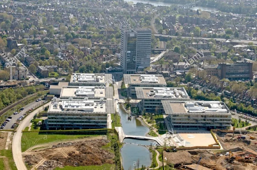 什么是理想办公的快乐星球——Chiswick Park 启示录（上） - 知乎