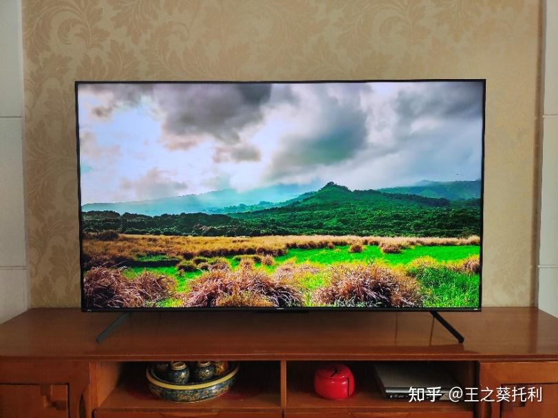 大屏电视价格怎么样，80寸以上的？