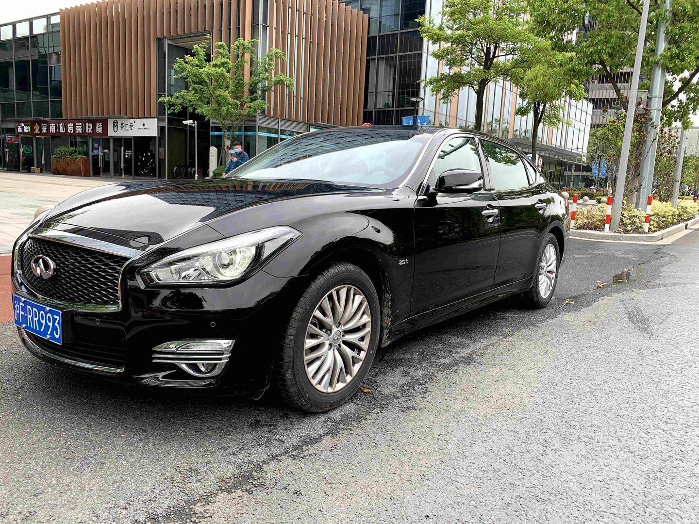 英菲尼迪Q70L豪华后驱轿车 - 知乎