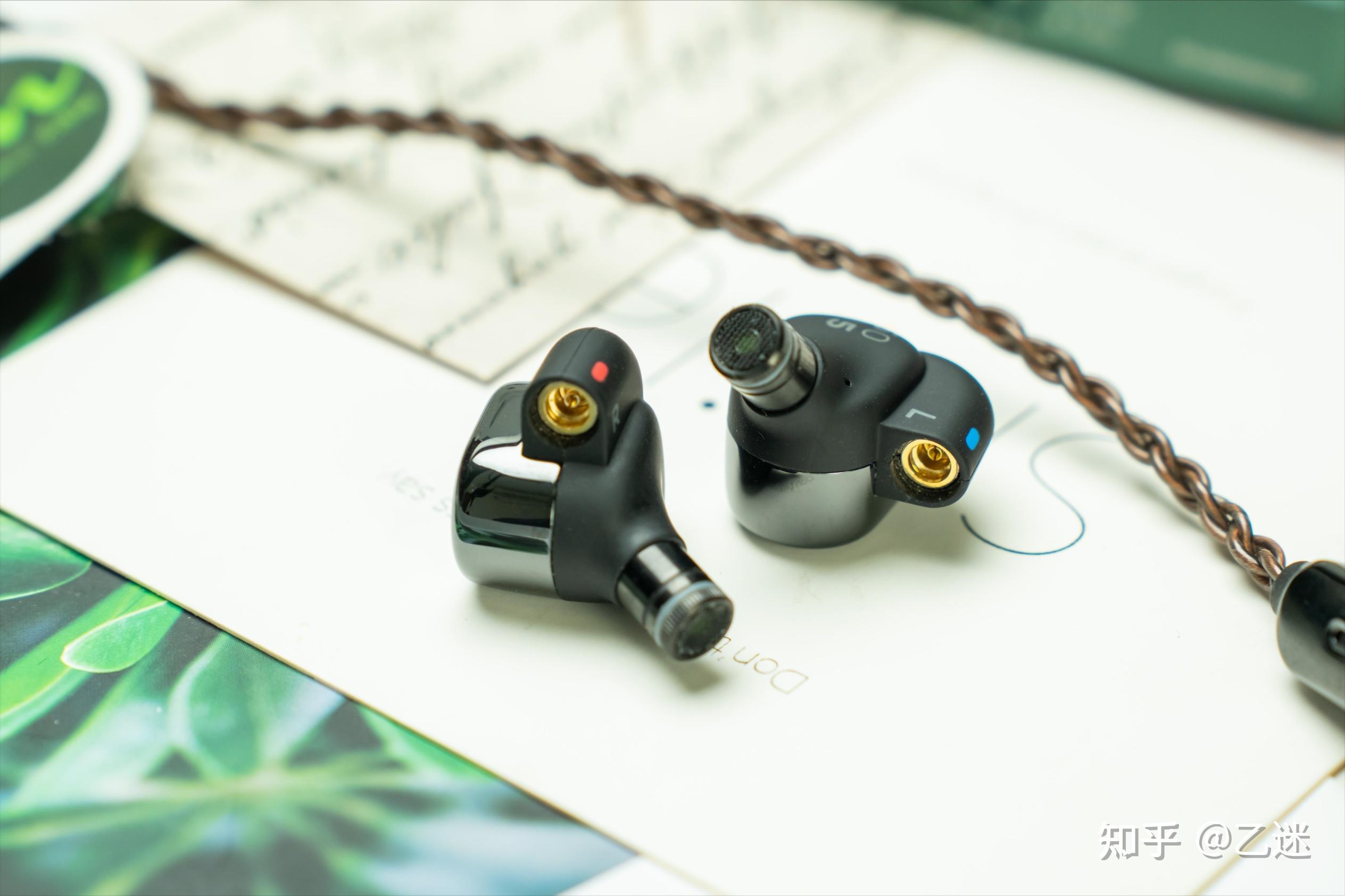 如何评价 AKG 的新旗舰耳塞 N5005？ - 知乎