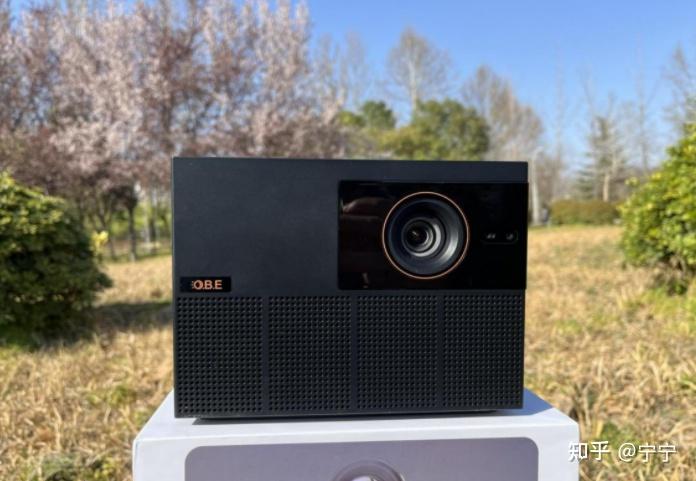 千价位家用投影仪挑选指南：大眼橙 X6、当贝 D5X、当贝 NEW D3X - 知乎