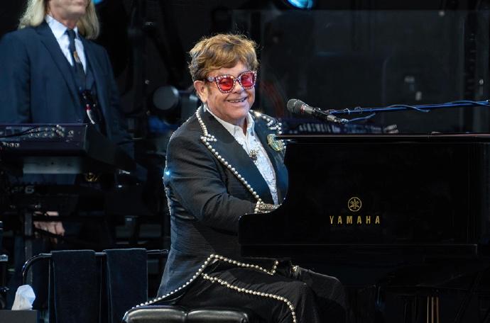 今日欧美圈：Elton John创巡演收入纪录，Jonas Brothers宣布新专 - 知乎