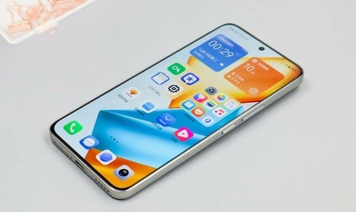 荣耀90GT突降2256元，骁龙8Gen2+100W，顶配24GB+1TB八年不卡 - 知乎