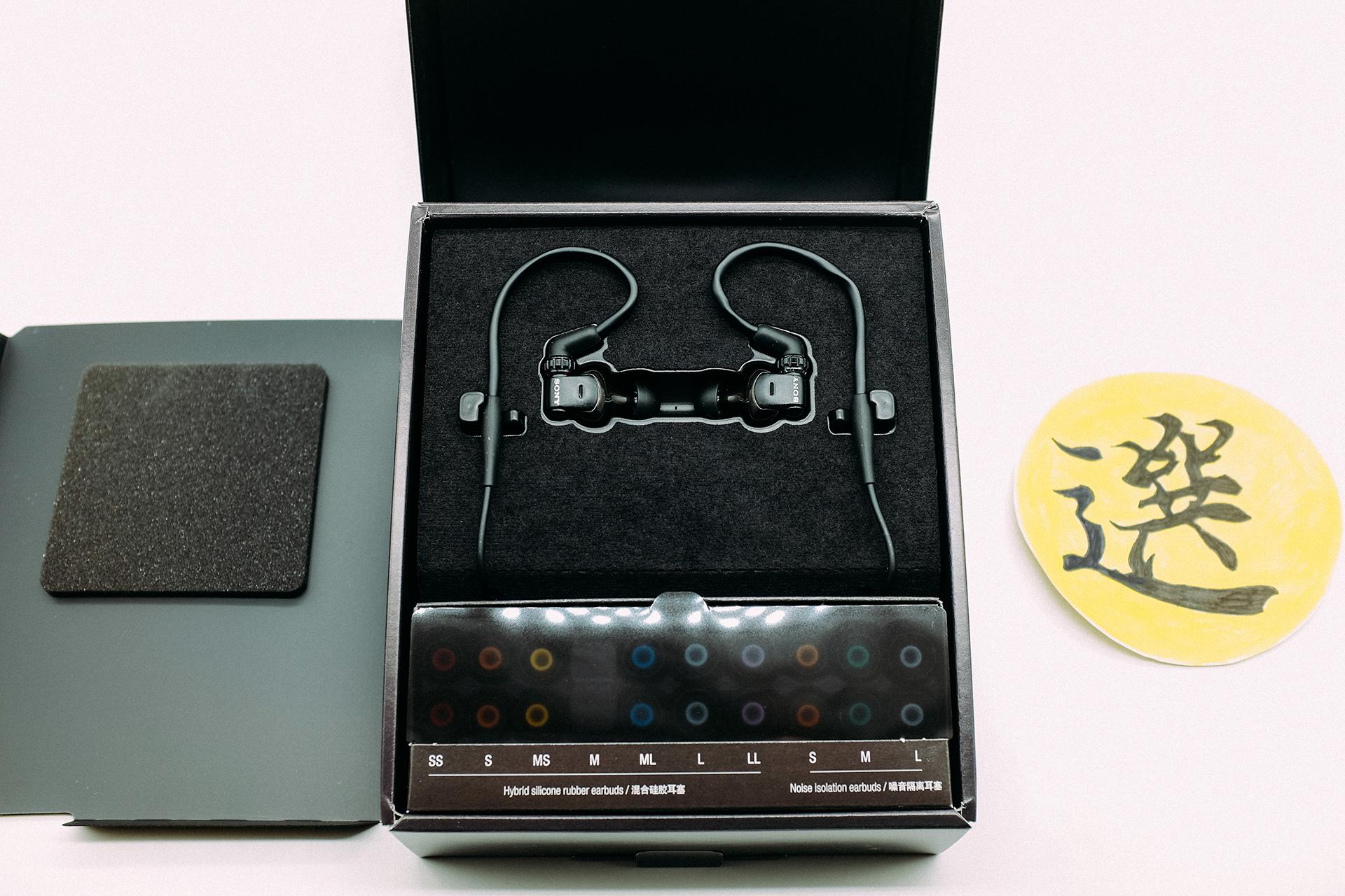 新老旗舰之争-SONY EX1000(EXK)、XBA-Z5耳机对比测评——开箱、外观篇 - 知乎