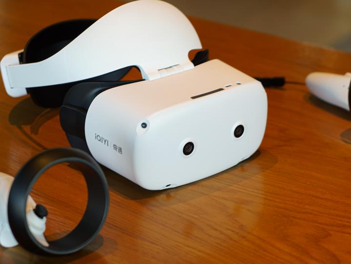 首款双目全彩RGB VST VR一体机问世，带来MR新体验，奇遇MIX深度测评报告！ - 知乎