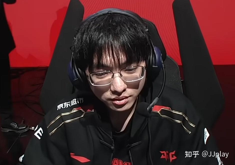 JJPLAY电竞报：涵艺爆料JDG季后赛首发圣枪哥 重启春季赛背锅模式？ - 知乎