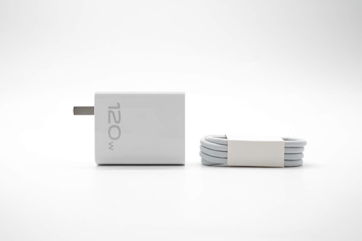 评测 iQOO 12 Pro 手机：120W+50W+10W，旗舰充电体验 - 知乎