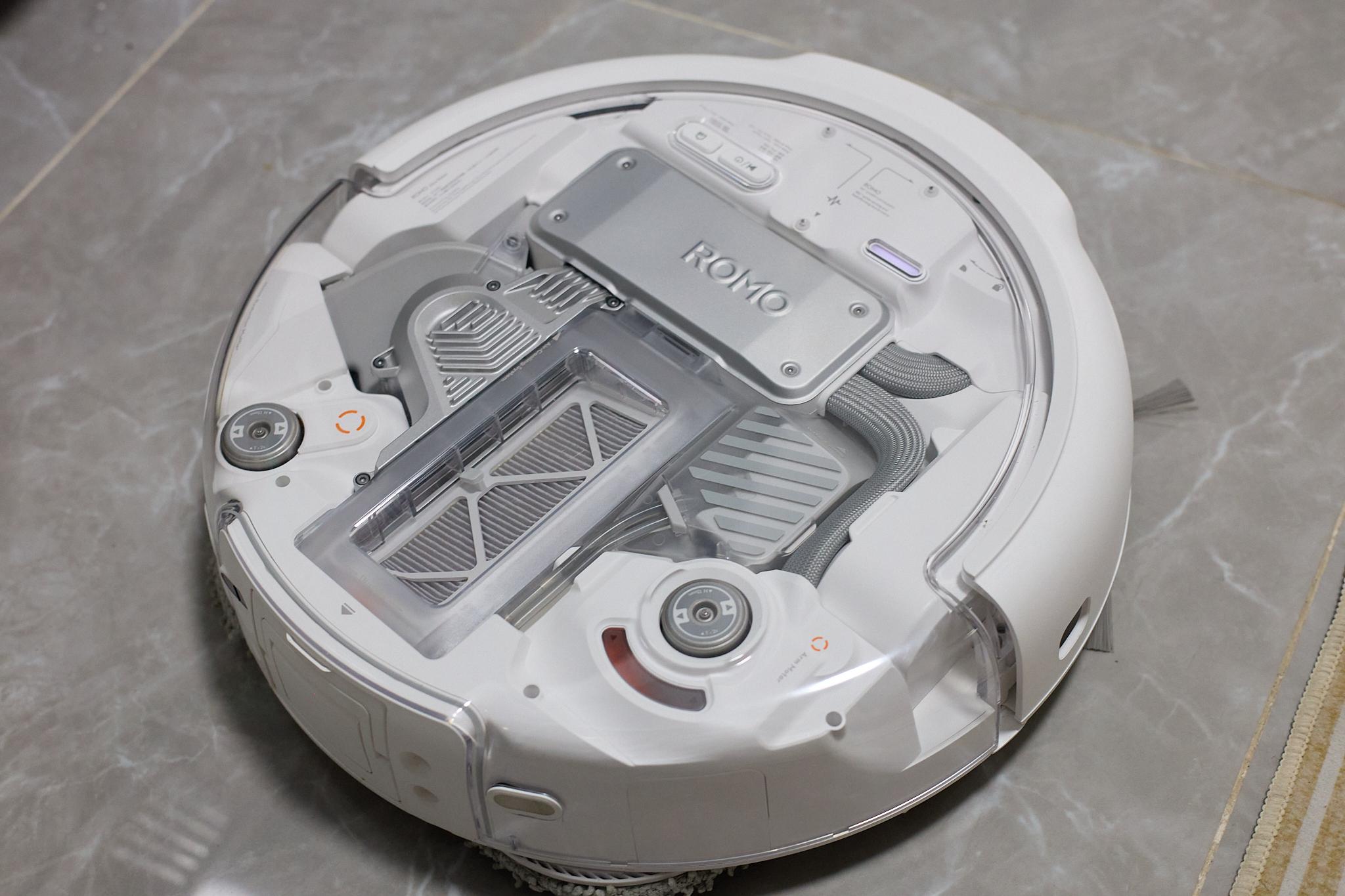 DJI ROMO P 首发评测：透明造型太惊艳，清洁能力超预期 - 知乎