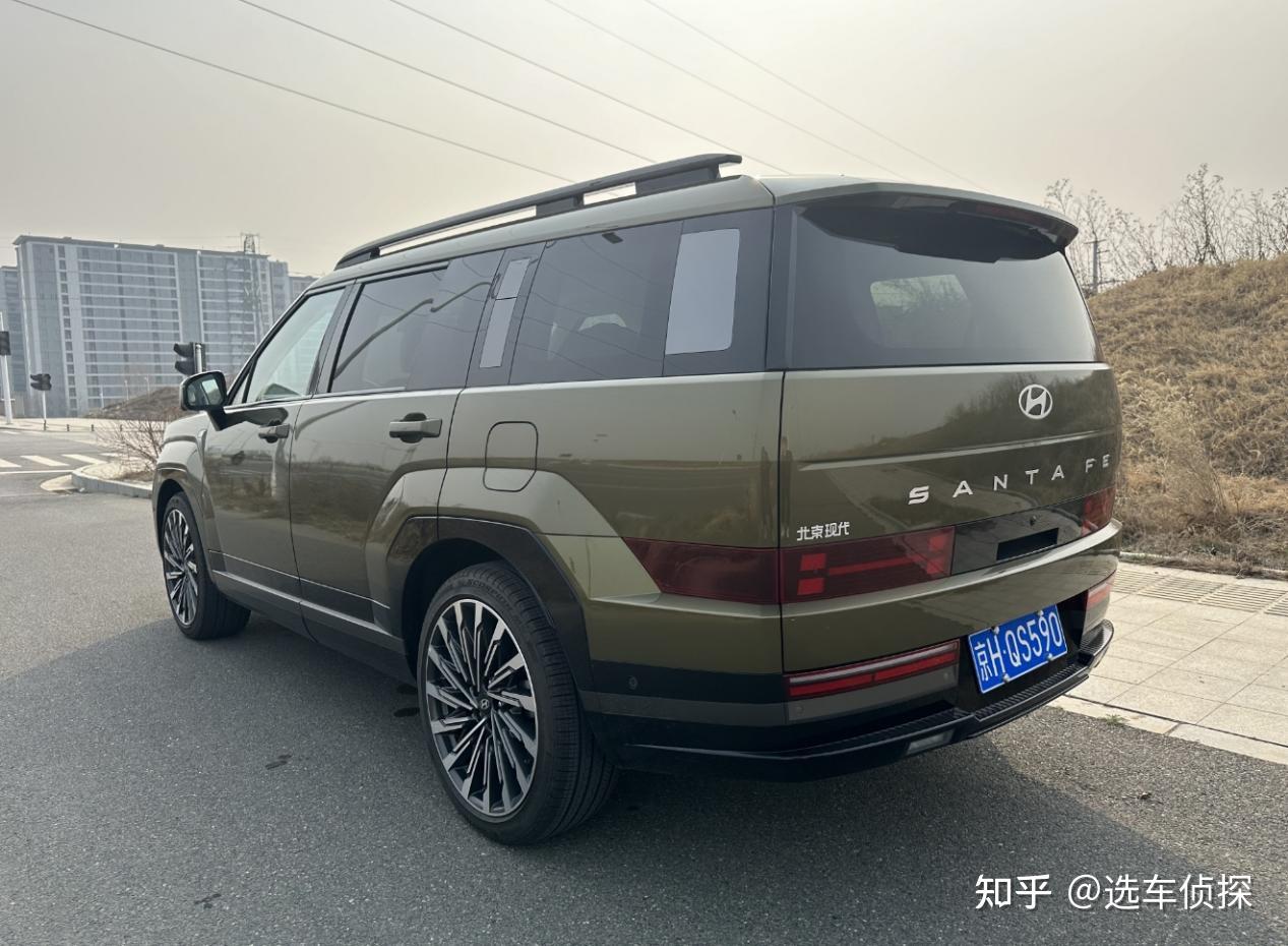 2025款现代胜达怎么样？8AT变速箱如何，HTRAC智能四驱技术 - 知乎