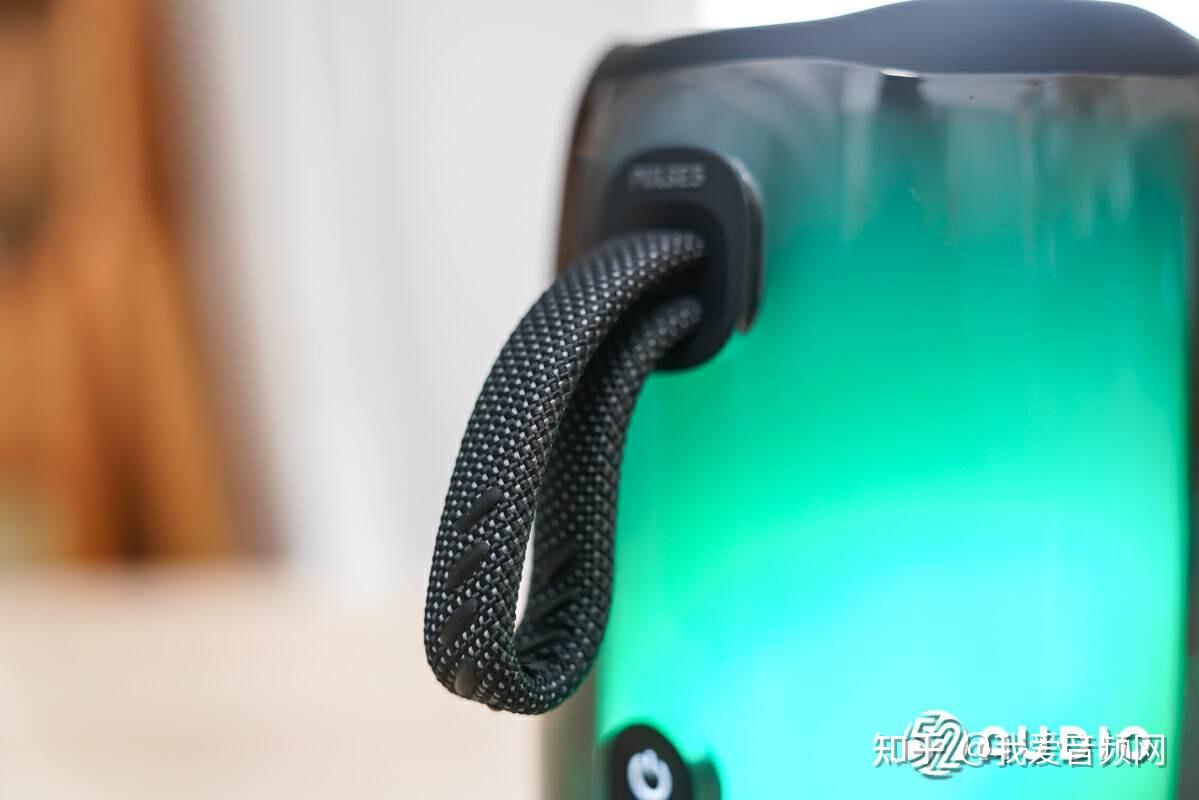 JBL PULSE 5评测：全屏炫彩光效，派对气氛担当，将支持LE Audio - 知乎