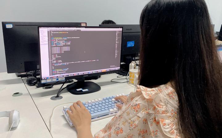 快而立之年自学编程工作之后是否躺平? 知乎