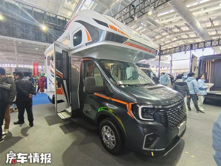 奇瑞新款房车发布！2.3T动力+8AT开着特舒服，内部打造小两居室 - 知乎