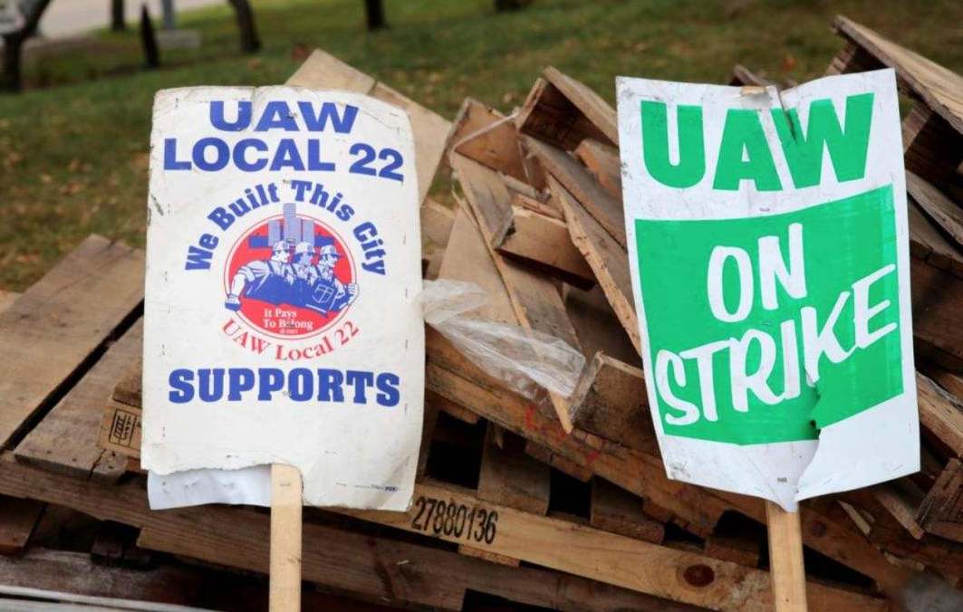 UAW：一个与美国通用死磕到底的神奇组织 - 知乎