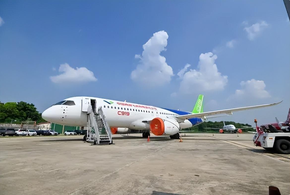 开门红！航展第一天，商飞获60架C919订单！没有美欧适航证也不怕 - 知乎