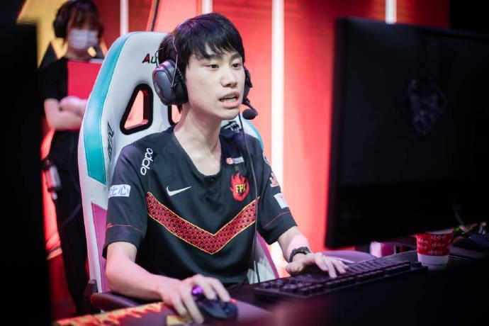 LPL排位日记：Doinb状态出色一路连胜，Zoom上单不敌Lwx - 知乎