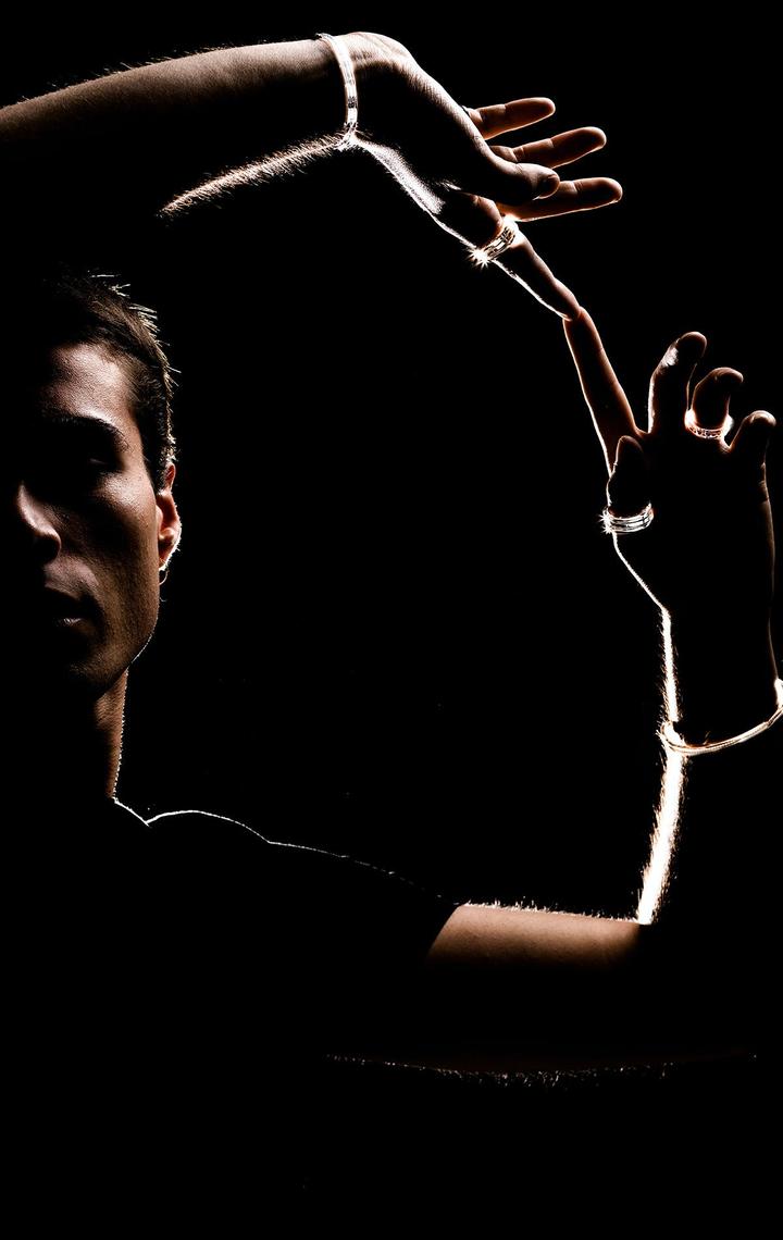 分享 | 柏丽慕达学生给宝格丽B.Zero 1系列设计造型 - 知乎