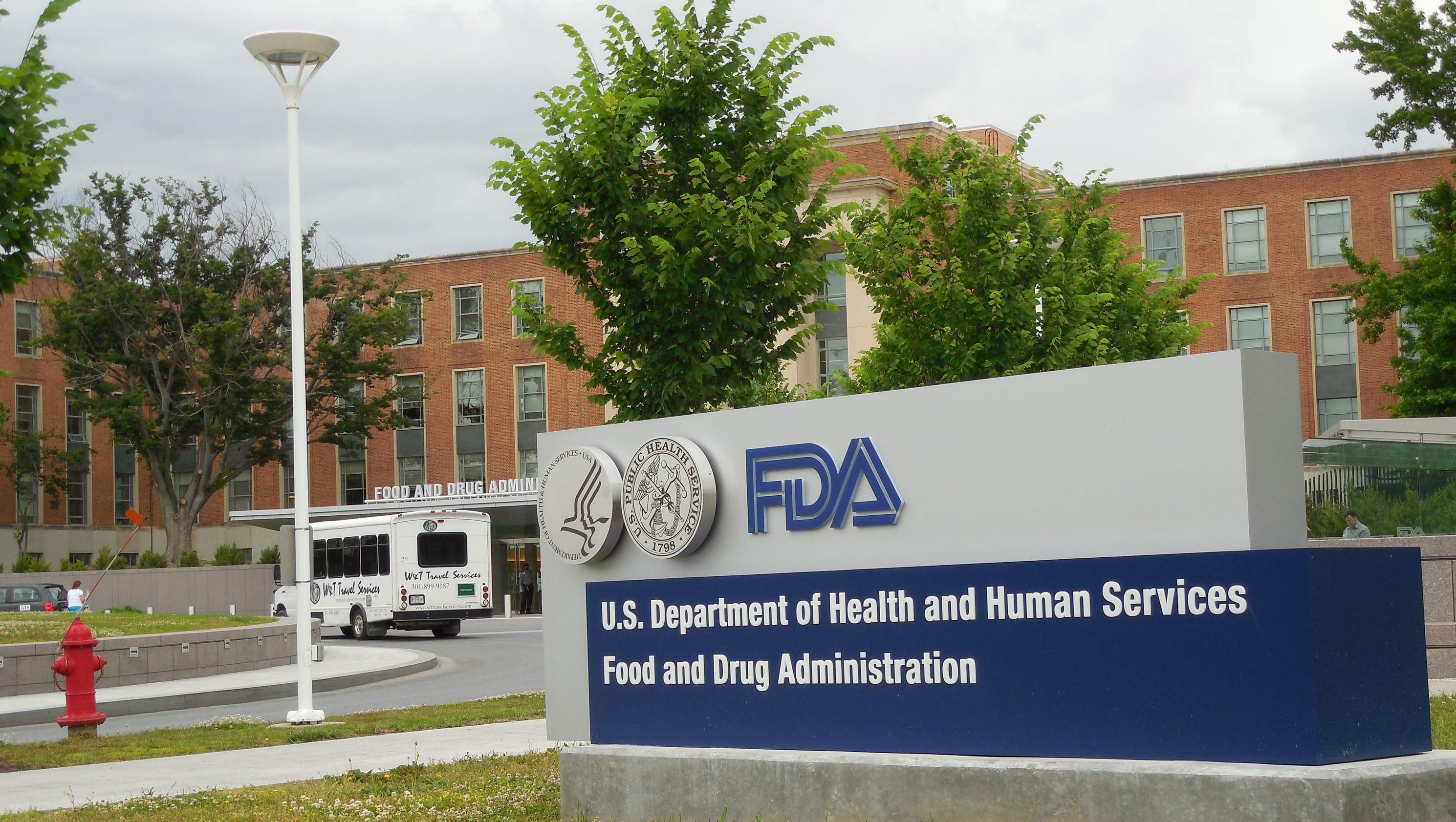 移民生活 美国FDA专家小组：部分人可打新冠疫苗加强针，但普通公众不需要！ - 知乎