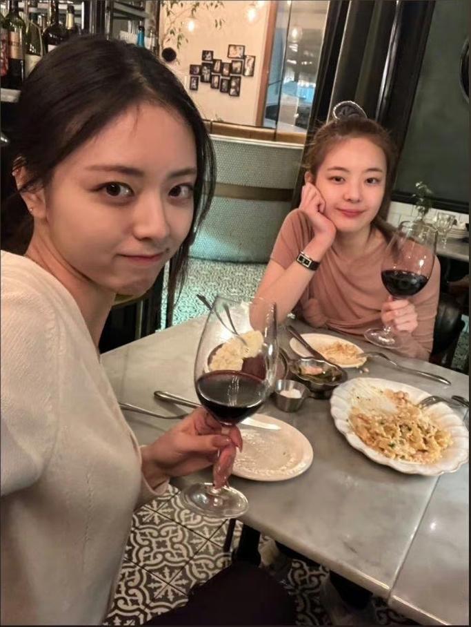 HAPPY LIA DAY - 知乎
