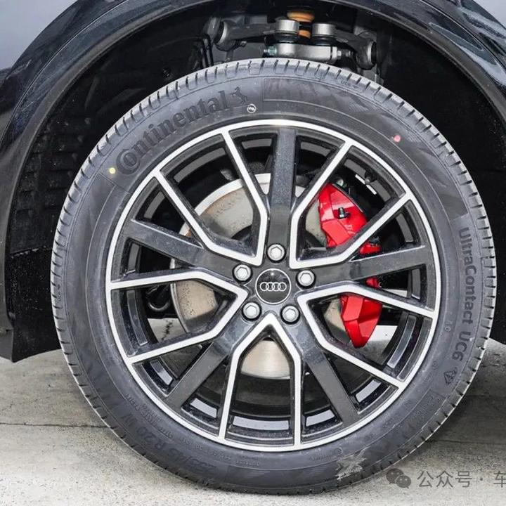 奥迪Q5L曾经加价5万提车，如今降8-17万，值得买吗？ - 知乎