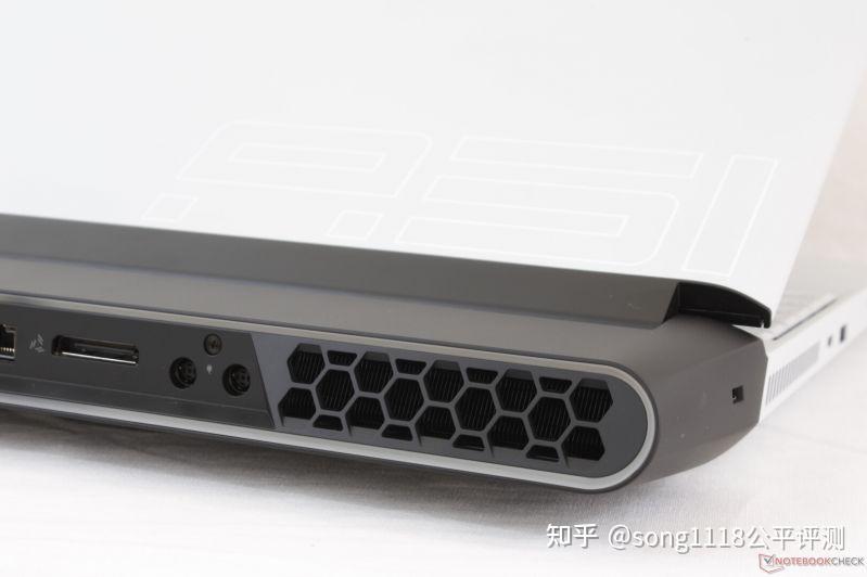 电竞本Alienware Area-51m 评测：干掉蓝天！ - 知乎