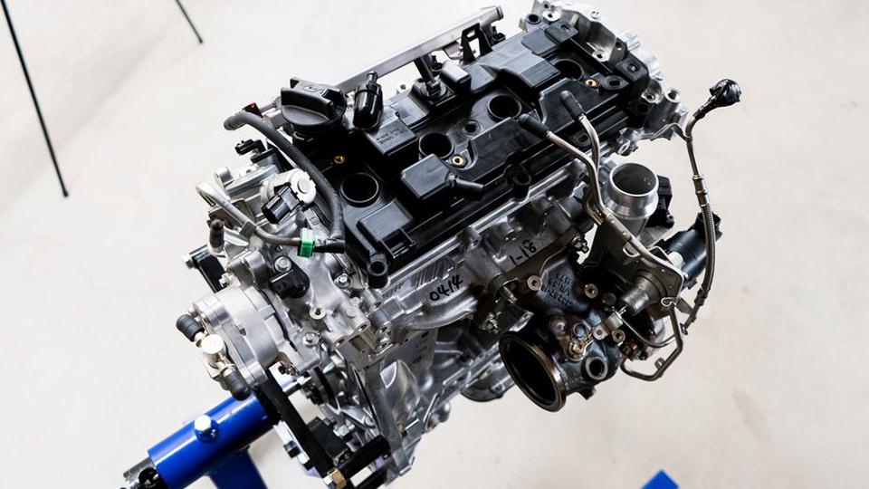 20多万买2.0T+9AT，日产探陆，或刷新最省油7座SUV？ - 知乎