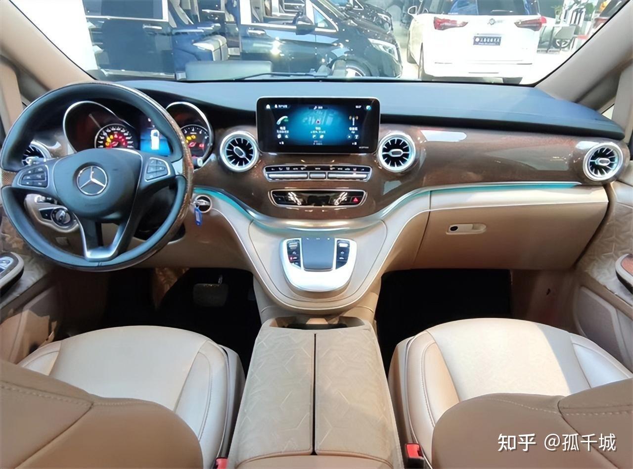 奔驰V260L众神全隔断商务车,大气奢华,现车实拍解读。 - 知乎