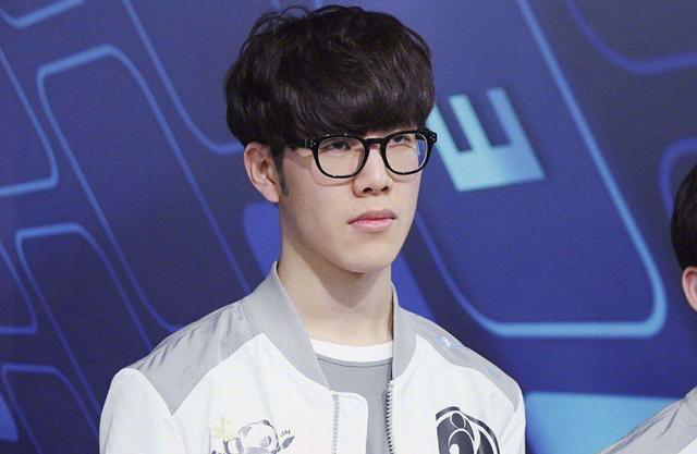 LGD赢了IG却要道歉？LGD员工扬言要打断Theshy的手，引发IG粉不满 - 知乎