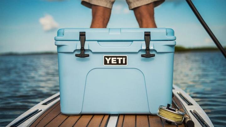 不玩“性价比”只做“顶奢感”，YETI如何拿捏住户外爱好者群体 - 知乎