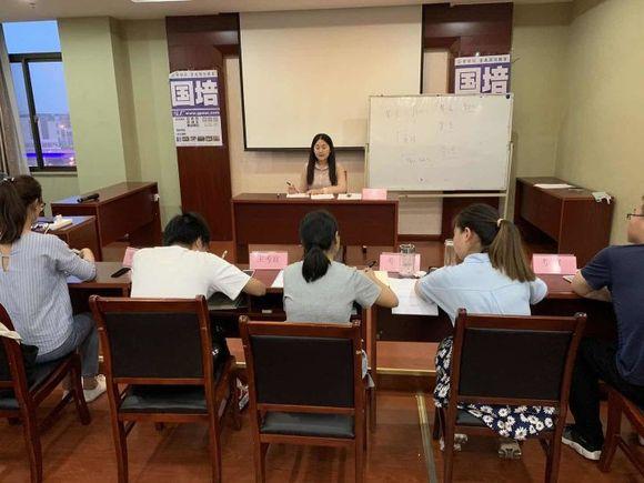 【国培教育】2023浙江省考公务员面试克服面试紧张的实用小技巧 知乎