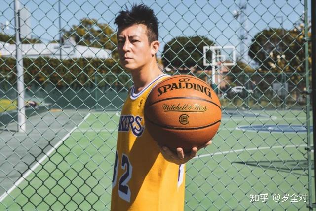 被Jay-Z收购的百年复古球衣品牌Mitchell & Ness，到底什么来头？ - 知乎