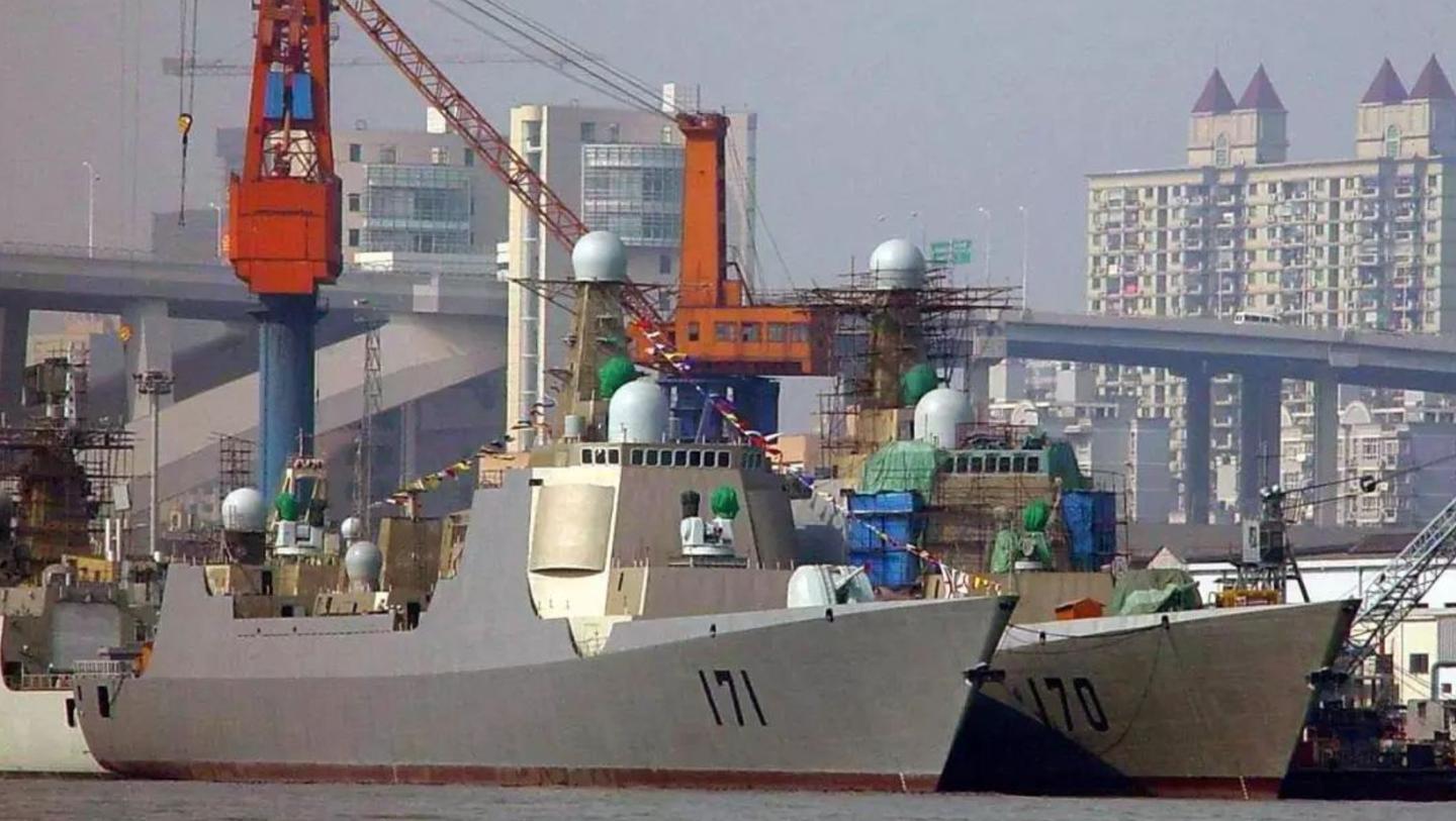 人民海军驱逐舰发展史（八）——“中华俄式神盾”051C驱逐舰 - 知乎