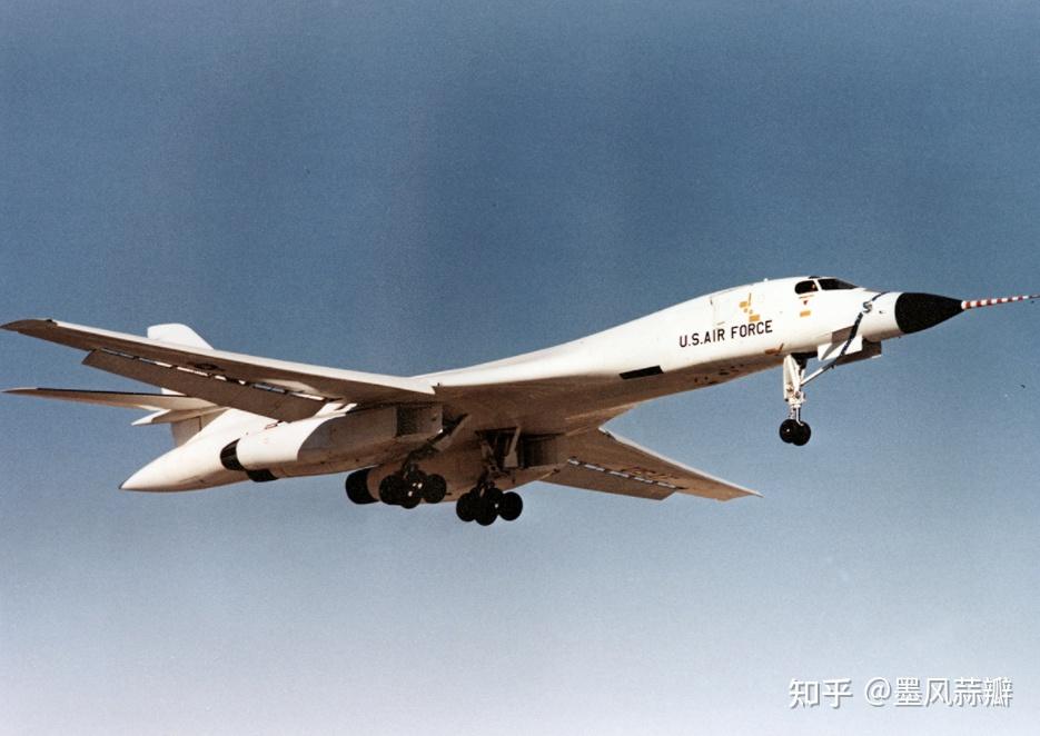 放飞自我VS老成稳重！B-1B和图-160轰炸机虽长相接近，可“性格”却大不相同 - 知乎