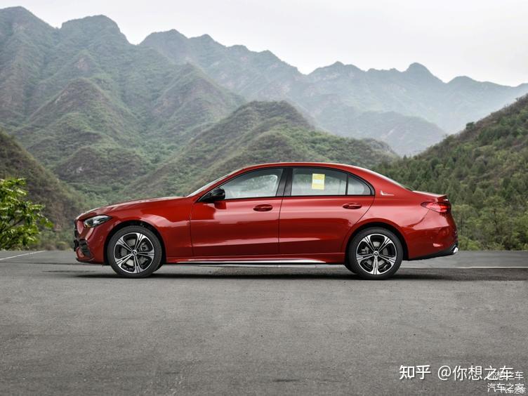 35万买BBA，奔驰C级/奥迪A4L/宝马3系哪个空间大？ - 知乎