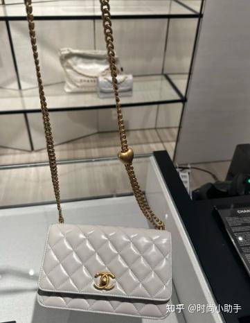 Chanel 25p mini handle粉紫色太可爱了 - 知乎