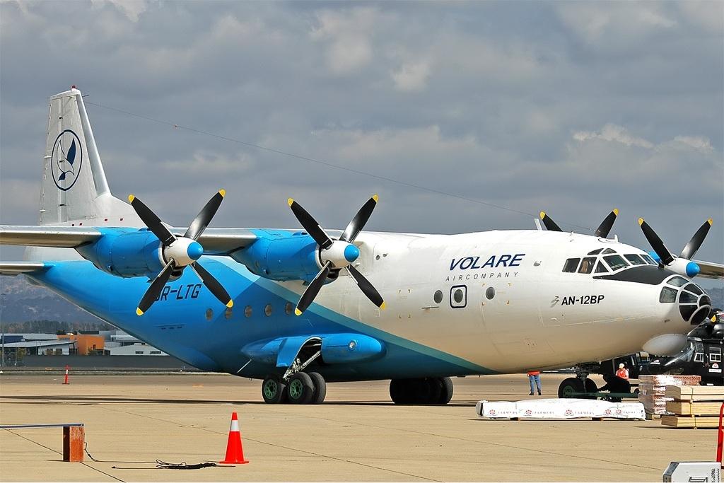 安东诺夫安-12 / Antonov An-12（第三部分：剩余部分）- 中英俄文维基百科词条融合，由辽观搬运、翻译、整合 - 知乎